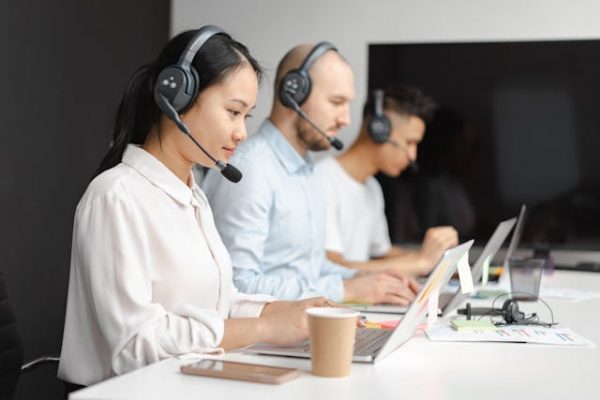 What Jobs can I get with a Level 3 Principles in Customer Service ...